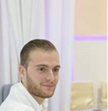 Zëri i të Rinjve: Njihuni me Kristian Boci | Jo Tabu